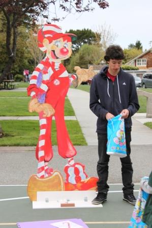 How to Create a Life-Size Candy Land Game - Summer Camp Programming